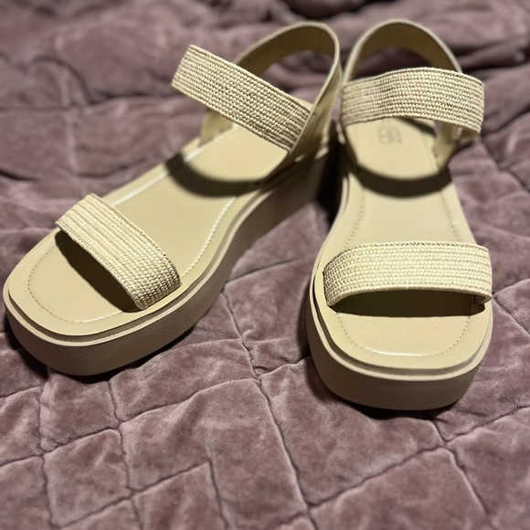 Shoes | Tan Platforms | Poshmark